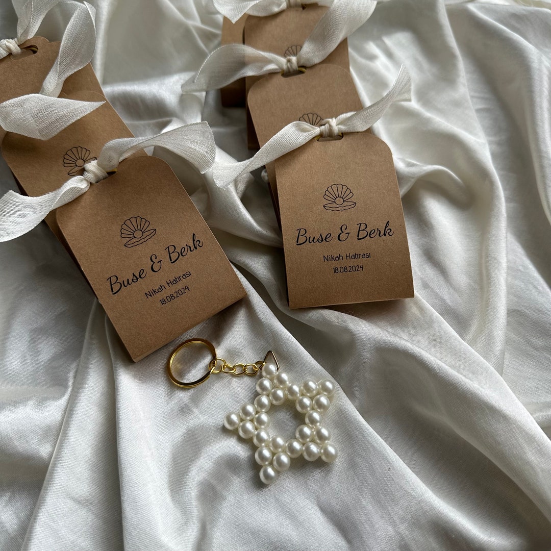 Keychain Favors, Wedding Favors, Wedding Souvenir, Wedding Favours ...
