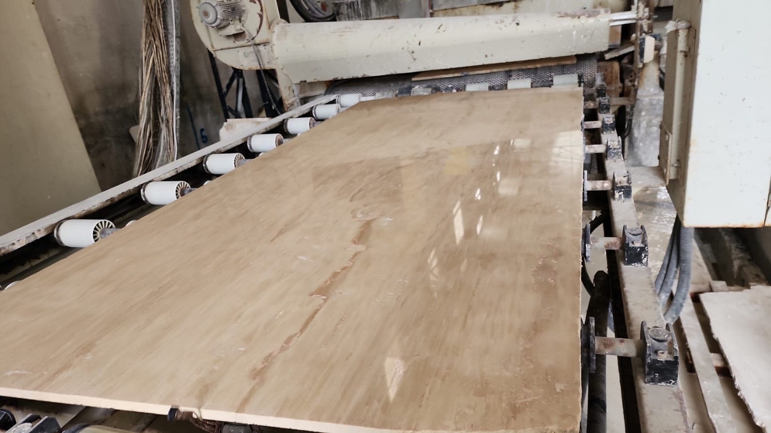 Travertine Sample for Sink - Coffee Table Samples Travertine Bathroom ...