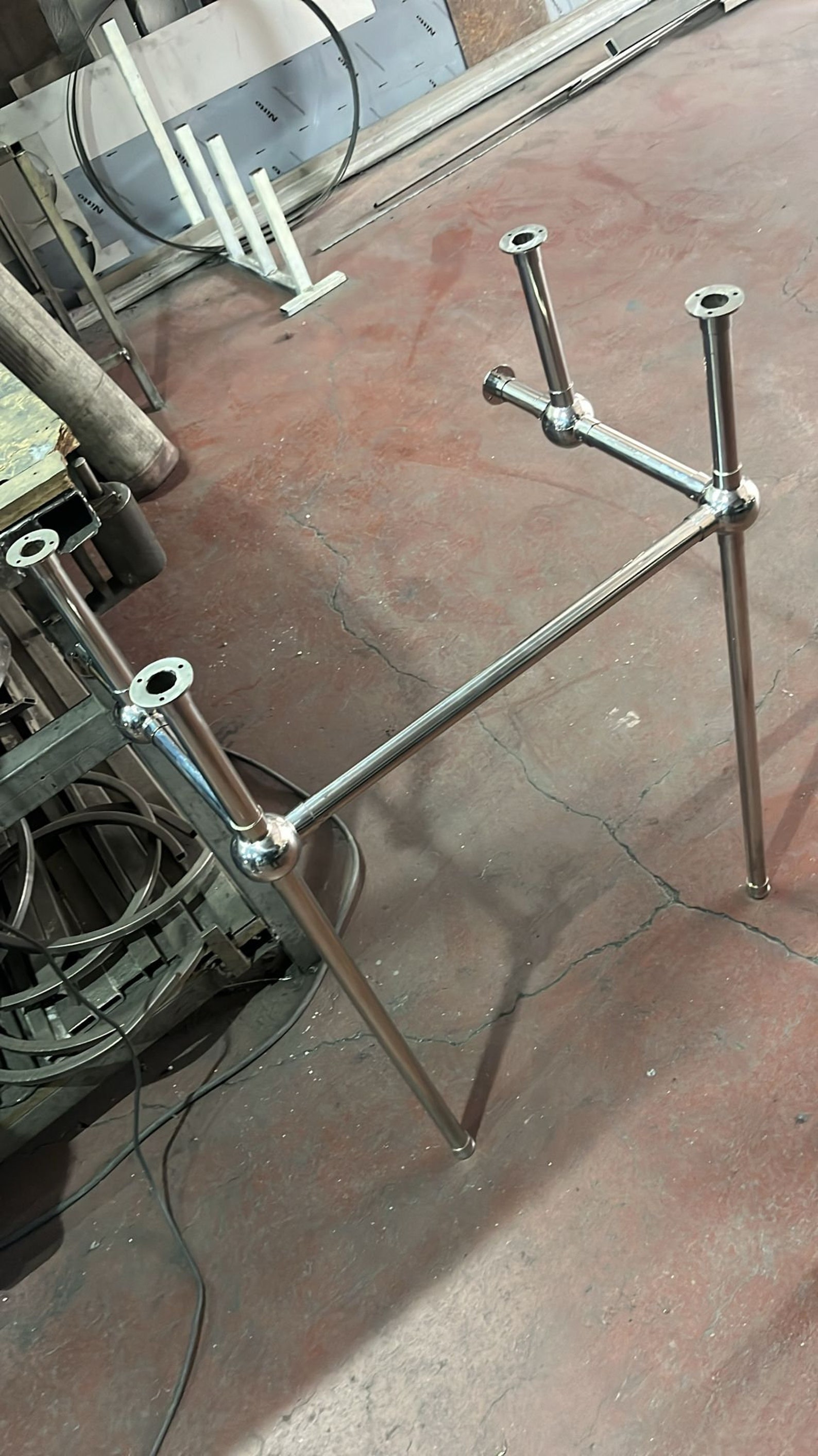 Chrome Legs for Sink, Custom Chrome Lucite Sink Legs Luxury Sink Base ...