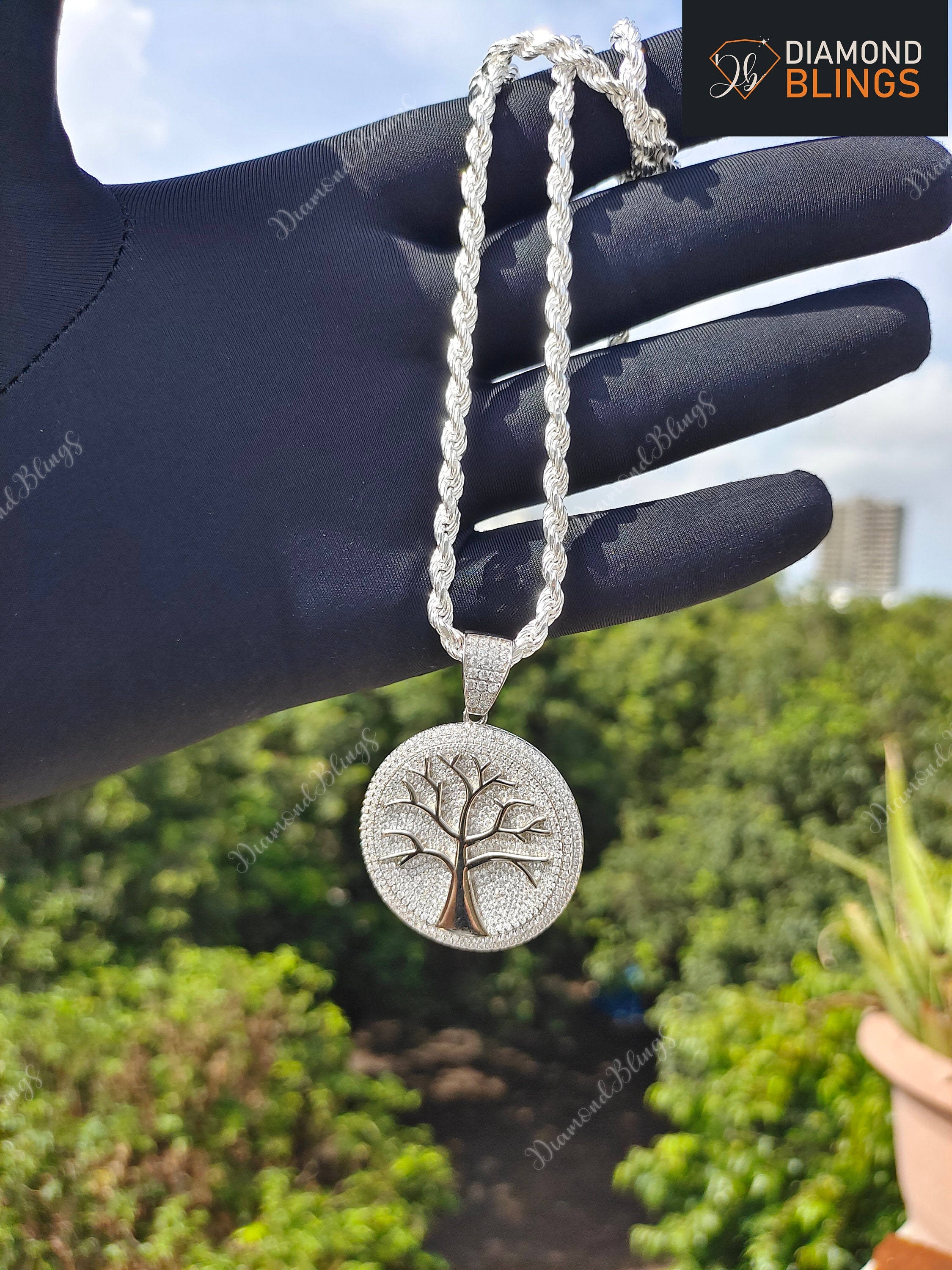 VVS Moissanite Diamond Custom leafy Tree With Bail - Etsy