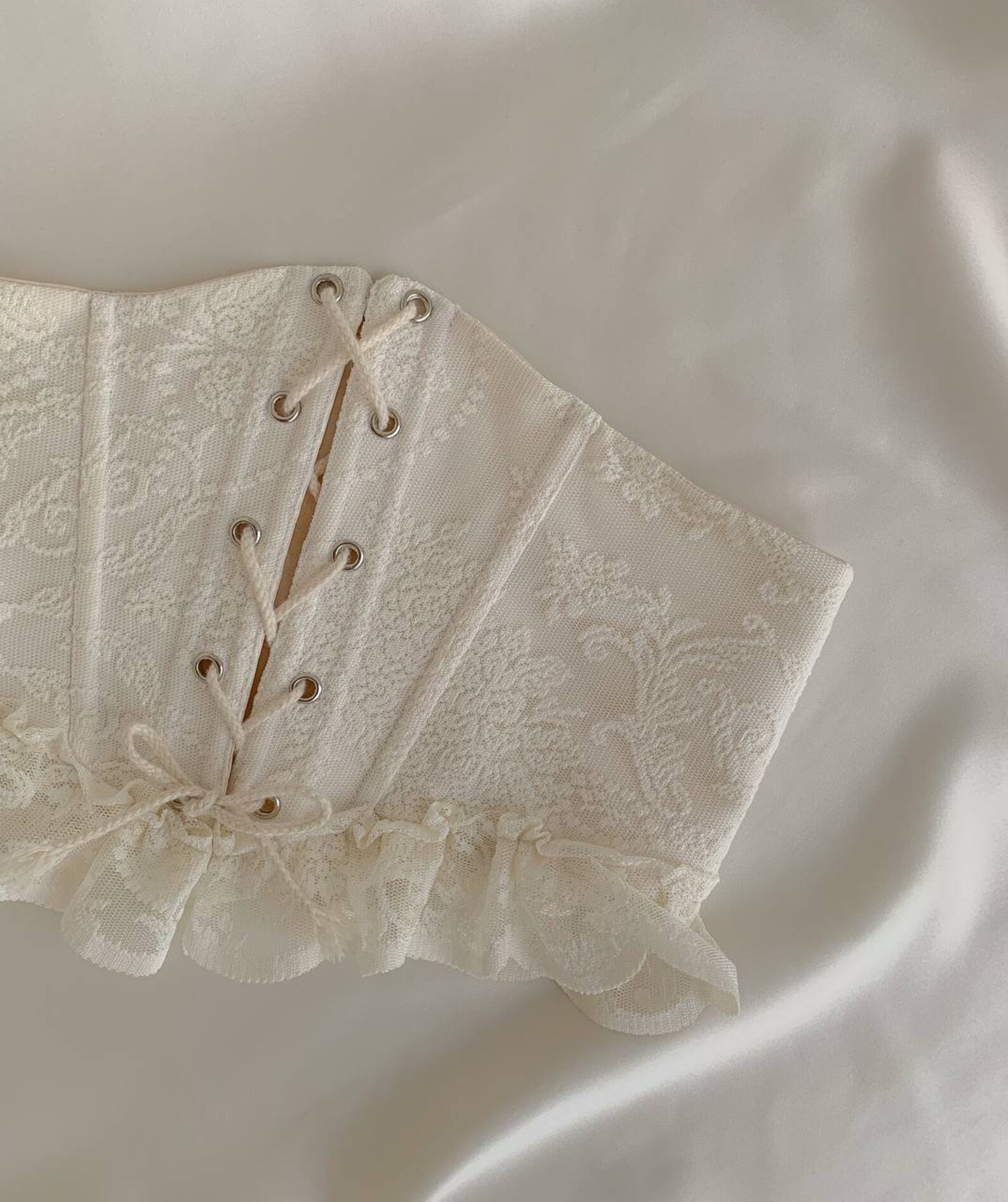 Fairy Corset Top in Vintage Style Elegant Underbust Lace Corset Basque ...