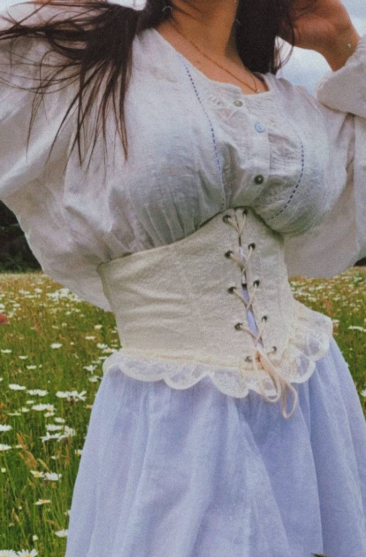 Fairy Corset Top in Vintage Style Elegant Underbust Lace Corset Basque ...
