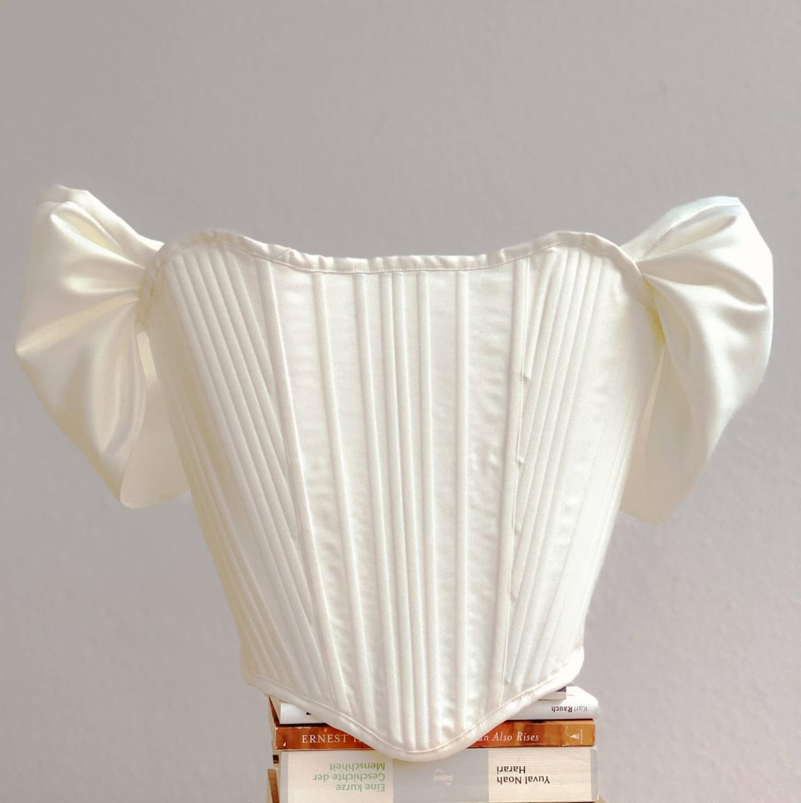 Basque Ivory Waist Corset Elegant Bridal Corset With Off-shoulder ...