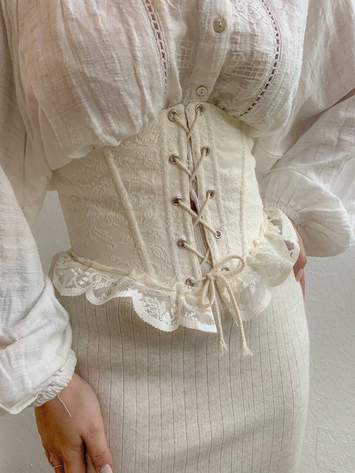 Fairy Corset Top in Vintage Style Elegant Underbust Lace Corset Basque ...