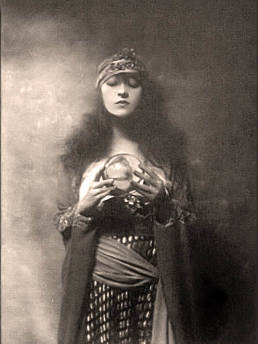 The Fortune Teller. Lovely Vintage Sepia Photograph of a Victorian ...