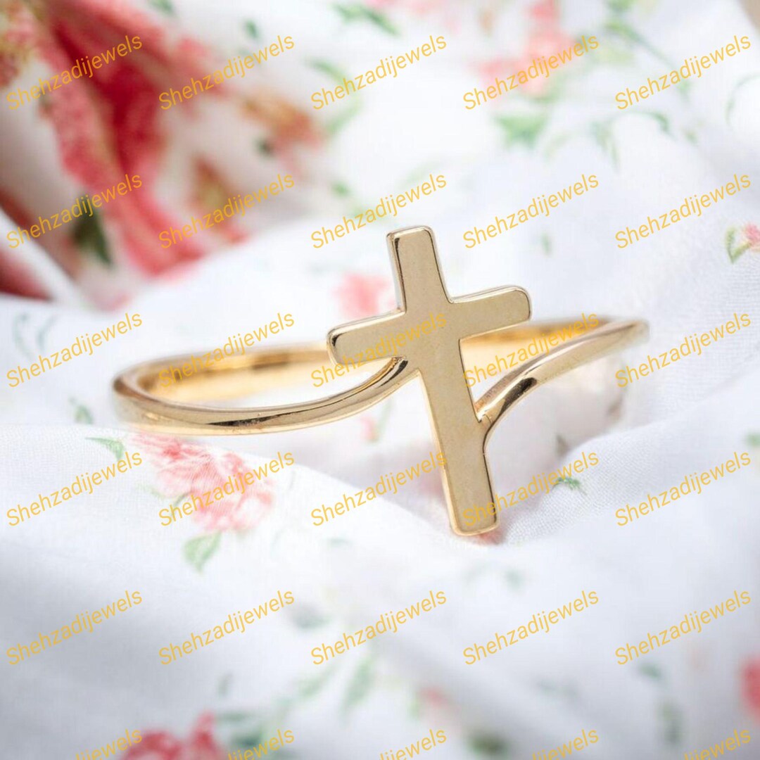 Minimalist Cross Ring, 18k Gold Band, Religious Christian Jewelry - Etsy