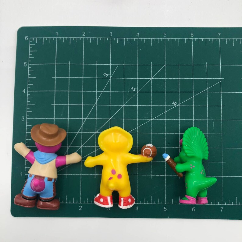 Vintage Barney PVC Figures Lot X8 Pcs Baby Bop BJ Sports Sheriff Baker ...