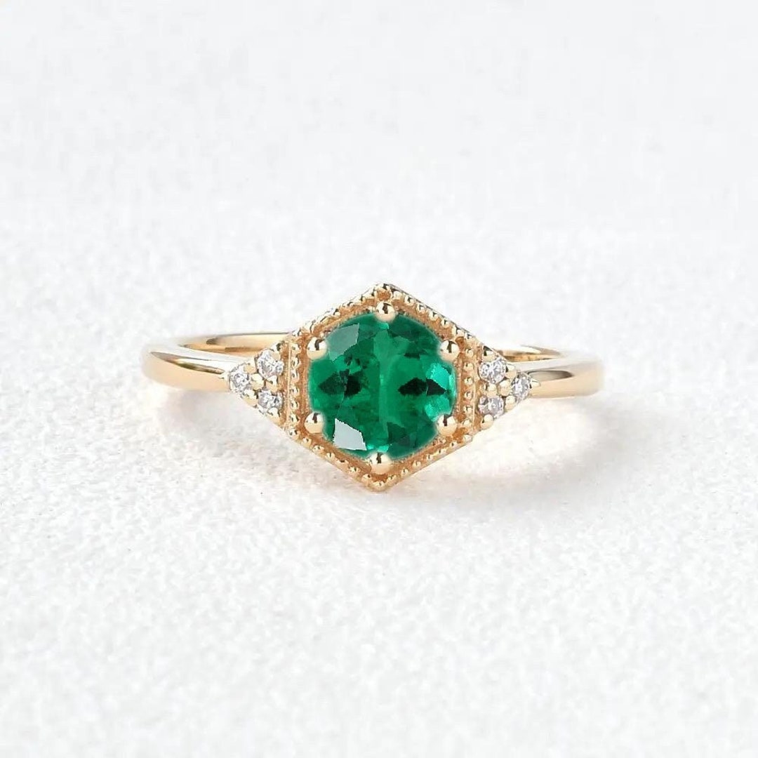 Emerald Wedding and Engagement Ring, 9k/14k 18k Yellow Gold Ring, Green ...