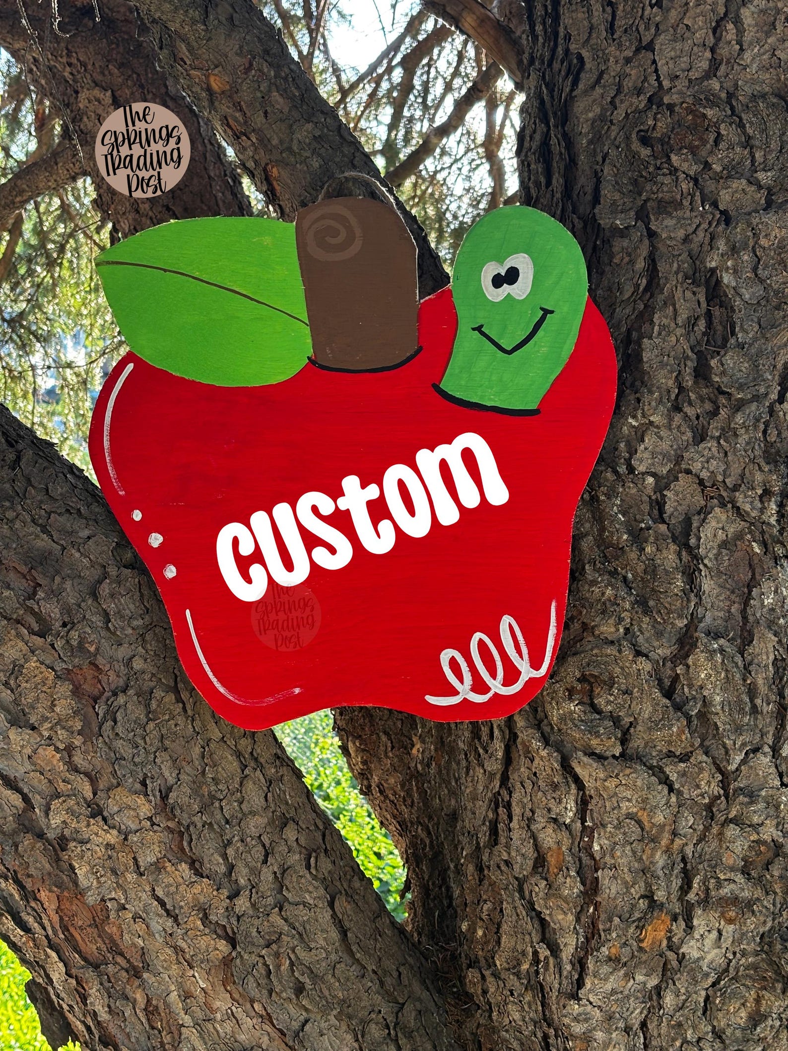 Wiggly Welcome: Apple Door Hanger for the Classroom - Etsy