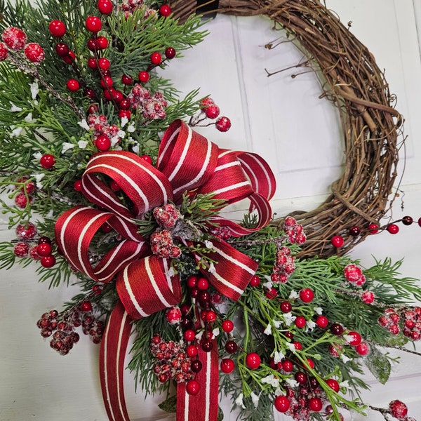 Red Berry Wreath - Etsy