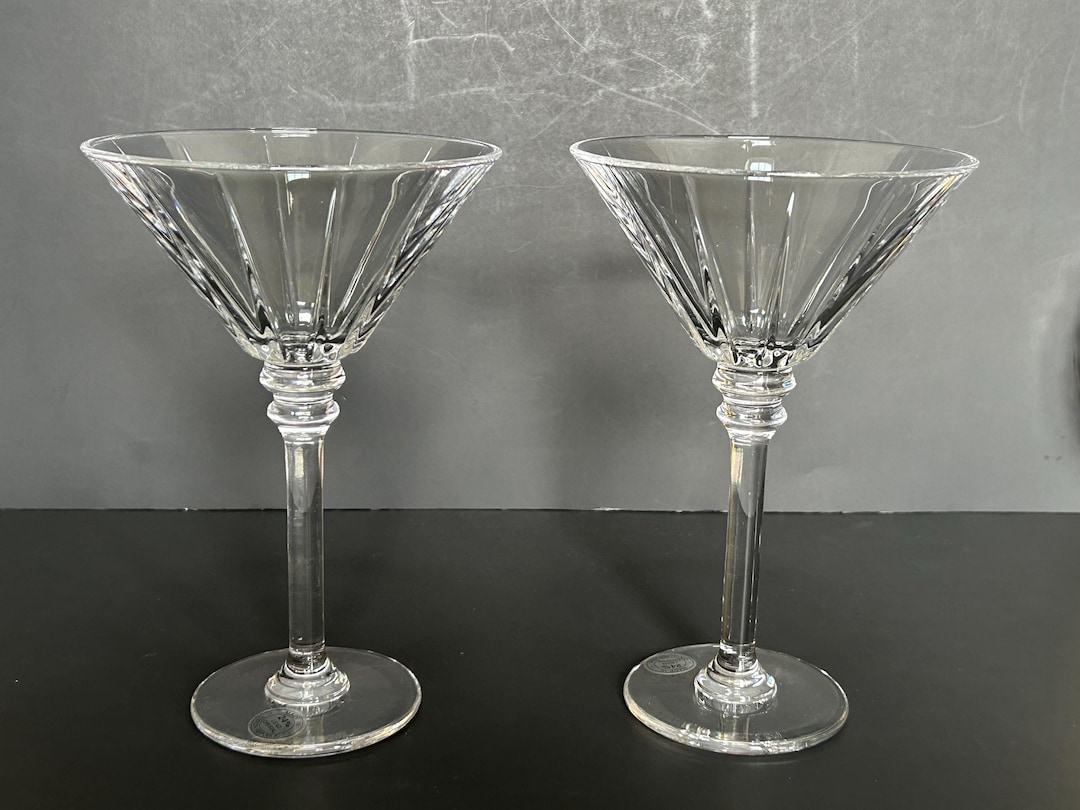 Vintage Set of 2 Etched Crystal Martini Glasses 24% Lead Made in Czech ...
