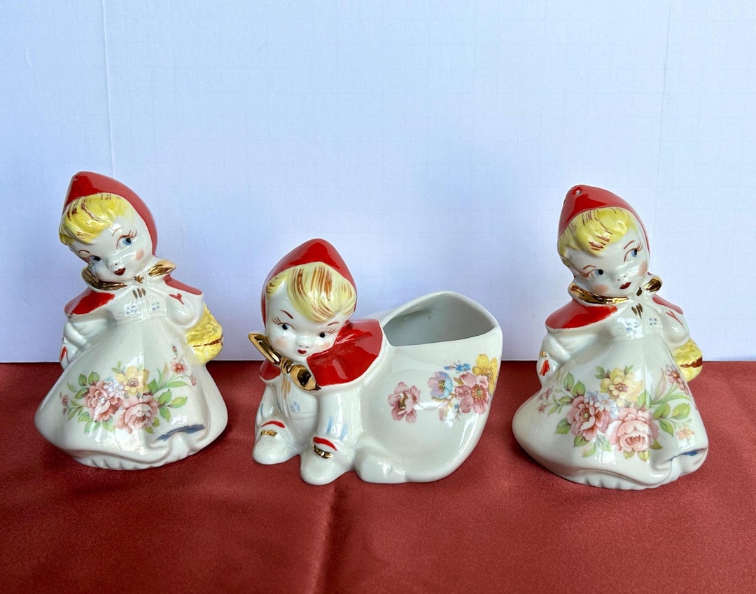 Vintage 1940s Hull Pottery Little Red Riding Hood Salt Pepper Shaker ...