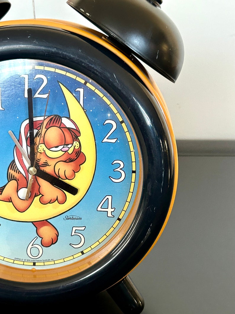 1978 Garfield Cat Giant Alarm Clock by Sunbeam 10 W X 14 H Alarm Clock ... 1978 Garfield Cat Giant Alarm Clock by Sunbeam 10 W X 14 H Alarm Clock ...