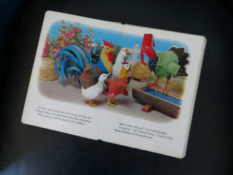 Vintage 1969 "henny Penny" A Puppet Story Book #0759 With 3-D Picture ...
