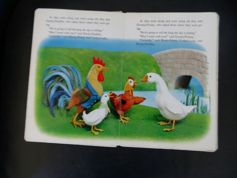 Vintage 1969 "henny Penny" A Puppet Story Book #0759 With 3-D Picture ...