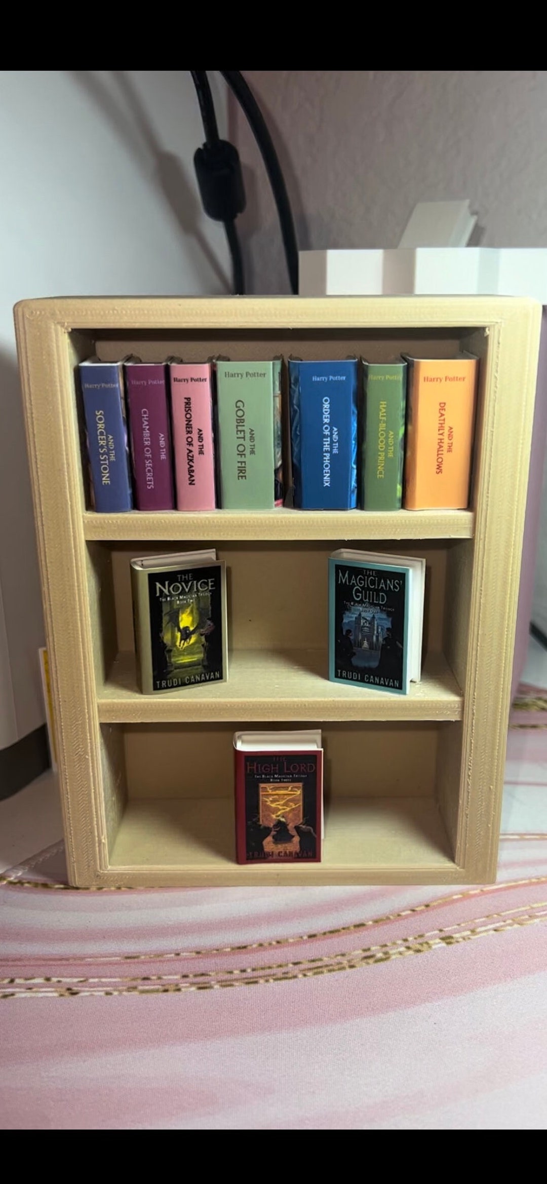 TBR Minibooks and Book Shelf - Etsy