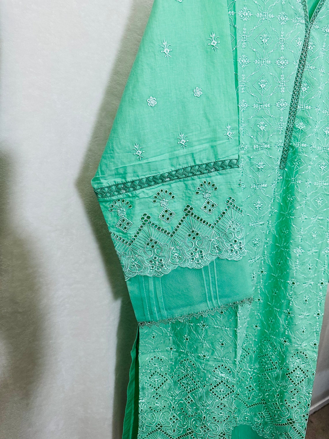 Pakistani Dress,original Bin Saeed Chikankari Embroidered Lawn Dress ...