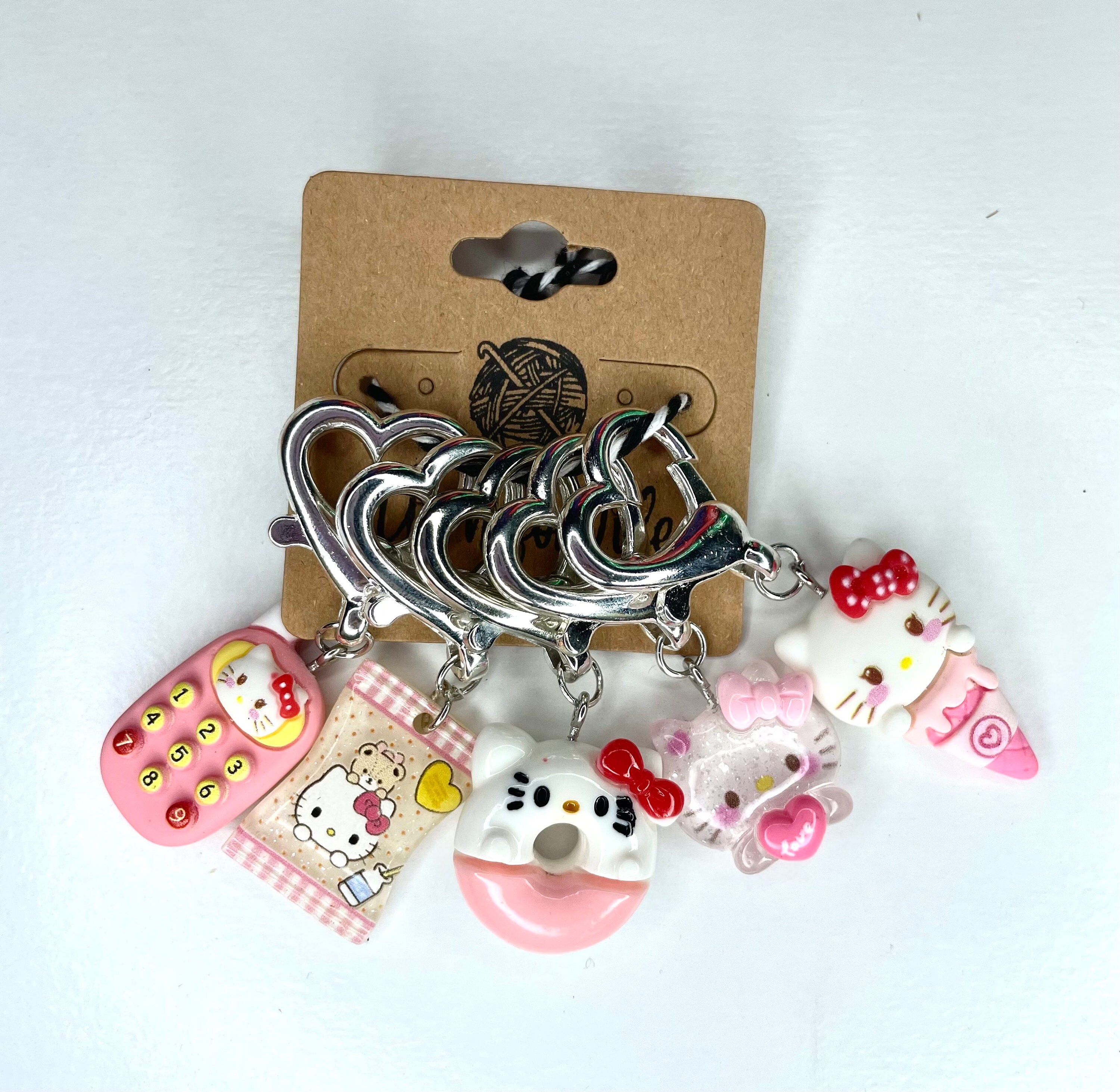 Saniro Stitch Makers, Hello Kitty, Kuromi, My Melody, Pompompurin ...