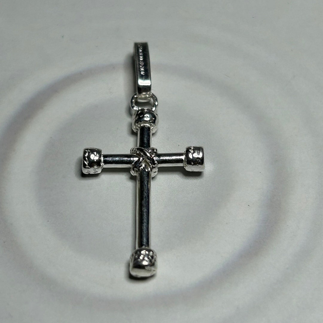 925 Sterling Silver Cross With Mantle Pendant Handcrafted in Mexico ...