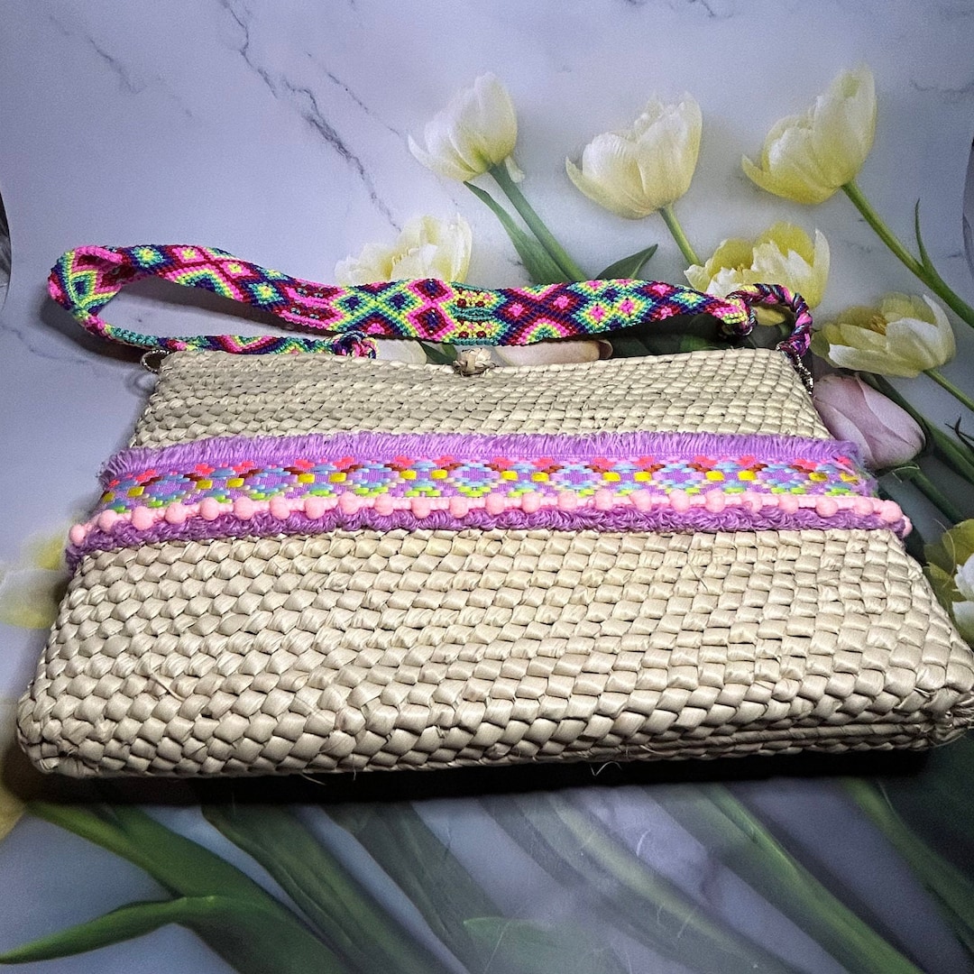 Palm Leaf Purse, Artisanal Mexican, Embroidered Strip Purse, Straw ...
