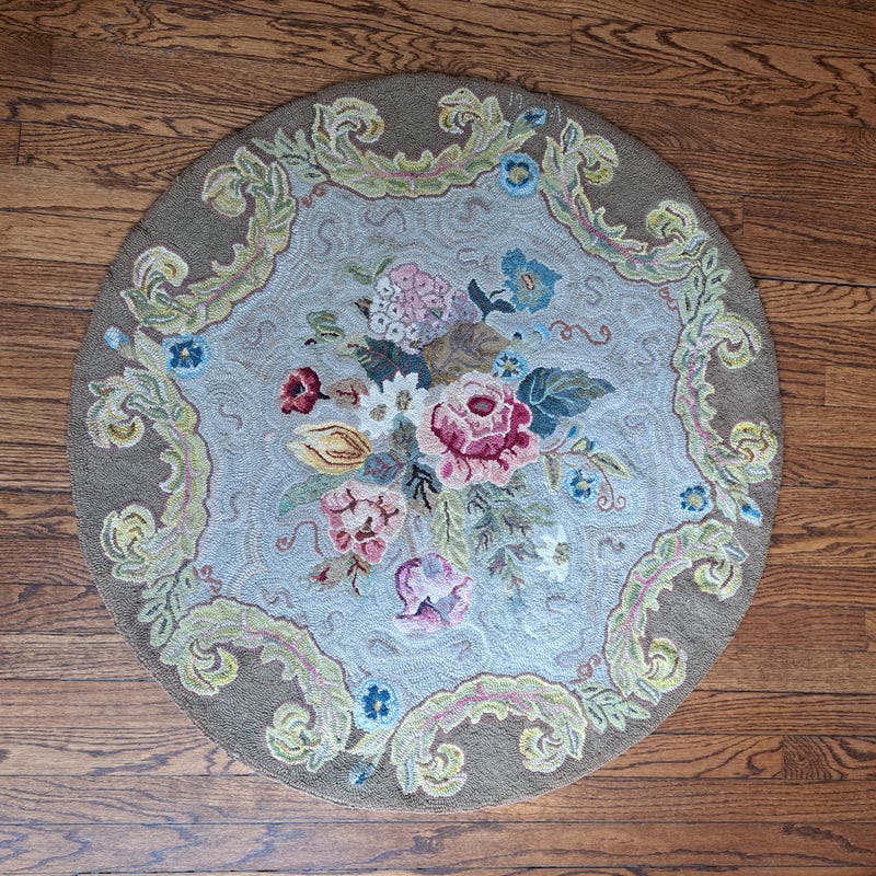 Small Round Hooked Rugs - Etsy