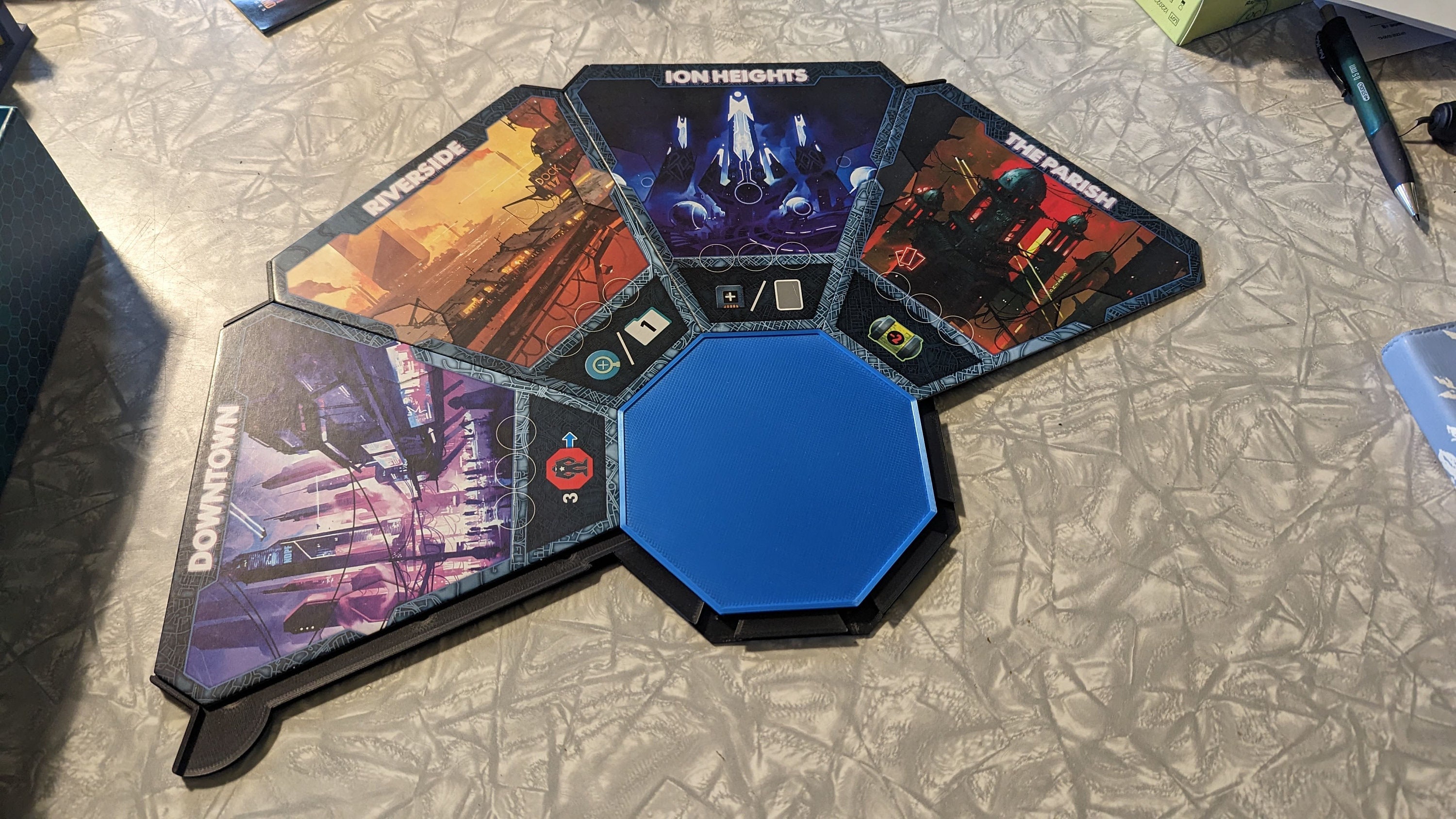 In Too Deep Elevated Boardgame Tray - Etsy