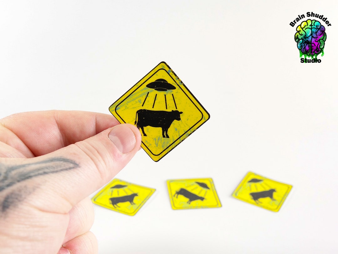 Alien Cow Abduction Road Sign Sticker Gifts for Sci-fi Lovers - Etsy