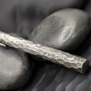 Hand Forged Damascus Steel Pen: Hammered Finish, Extra Refill - Etsy