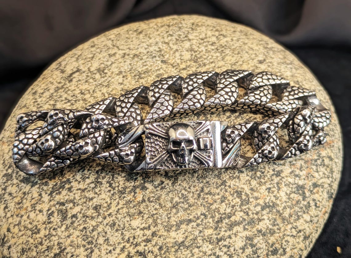 Gothic Skull Stainless Steel Bracelet: Heavy Biker Chain, Celtic ...