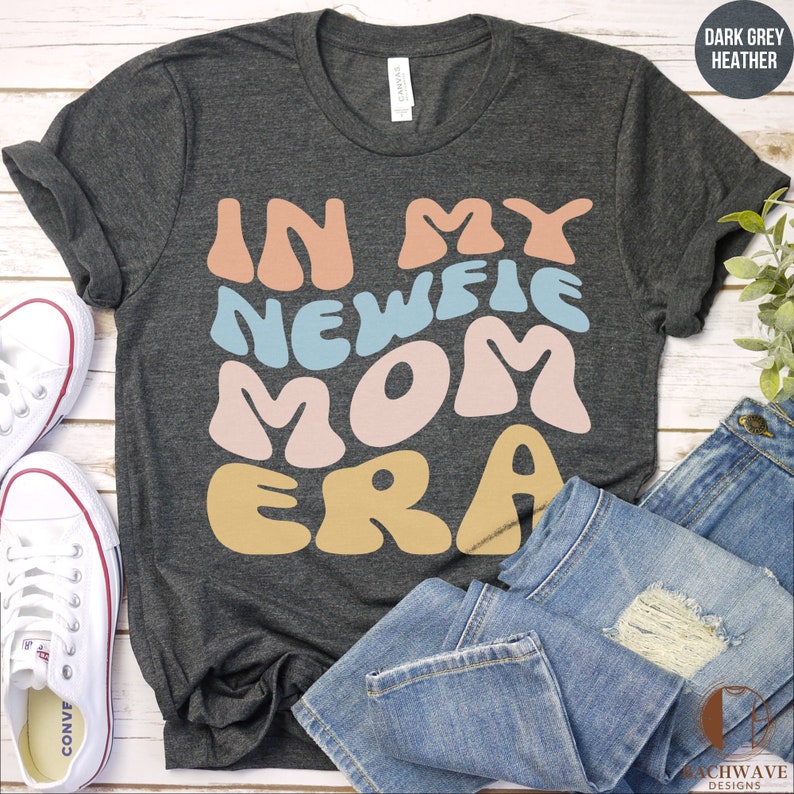 Newfie Mom T-shirt, Dog Lover Gift, Newfoundland Dog Owner Tee, Cute ...