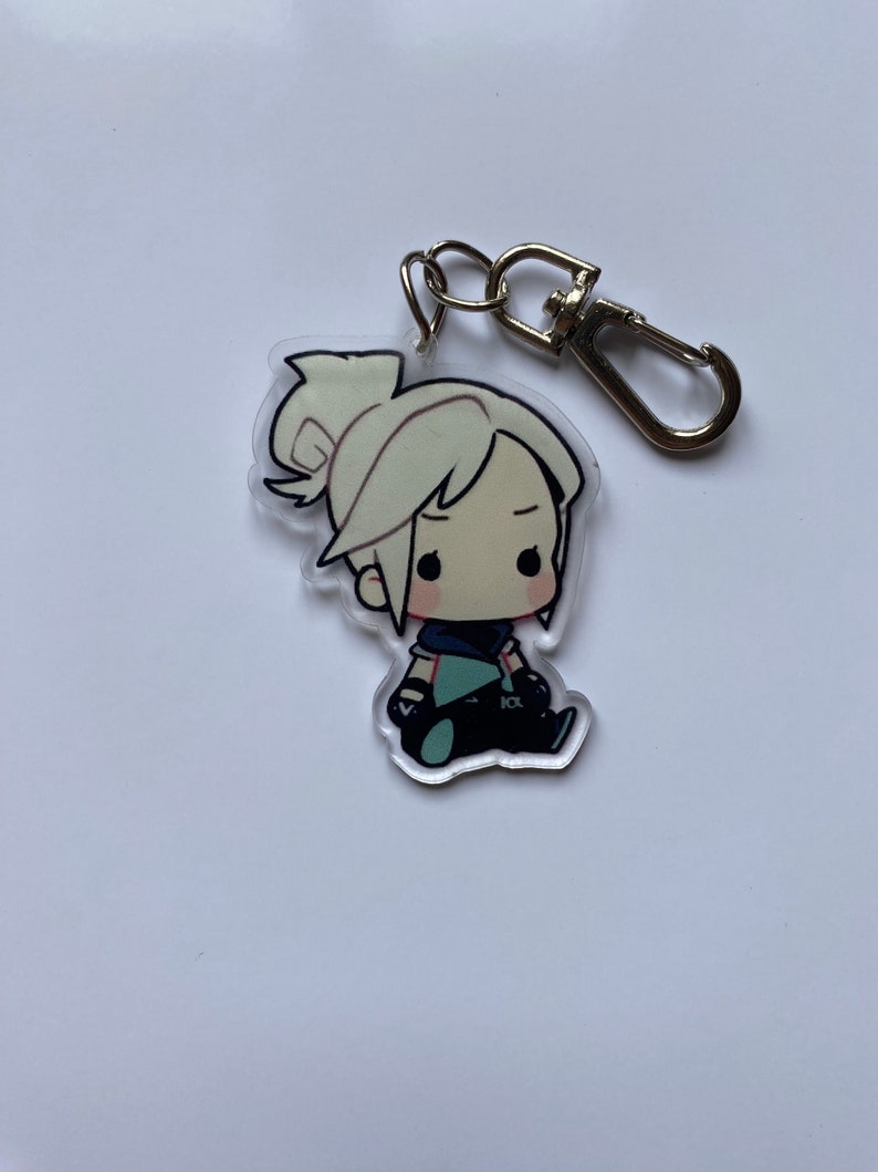 Valorant Chibi Acrylic Keychains and Bag Decoration Charms Agents Sage ...