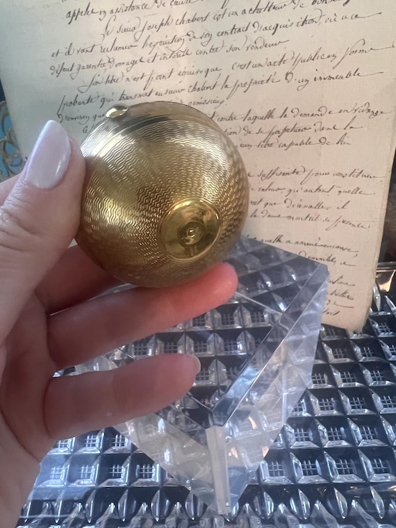 Rare, fabulous 1950's Pygmalion sphere powder compact… - Gem