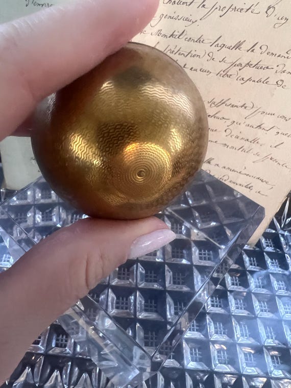 Rare, fabulous 1950's Pygmalion sphere powder compact… - Gem