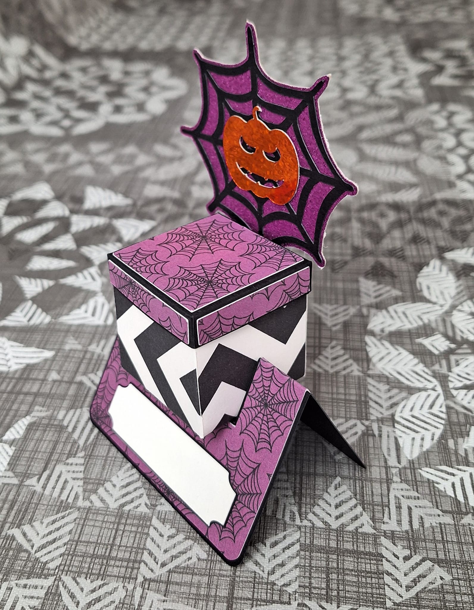 SVG File / Cutting File Treat Box Place Marker + 1 Free Smarties Box ...