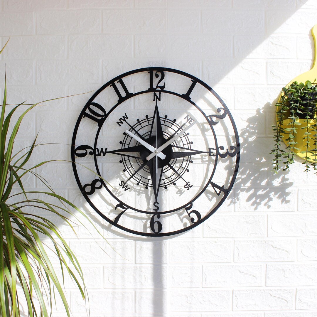 Unique Latin Numeral Compass Metal Wall Clock,extra Large Clock,ships ...