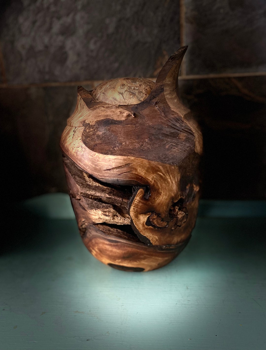 Walnut Burl Centerpiece - Etsy