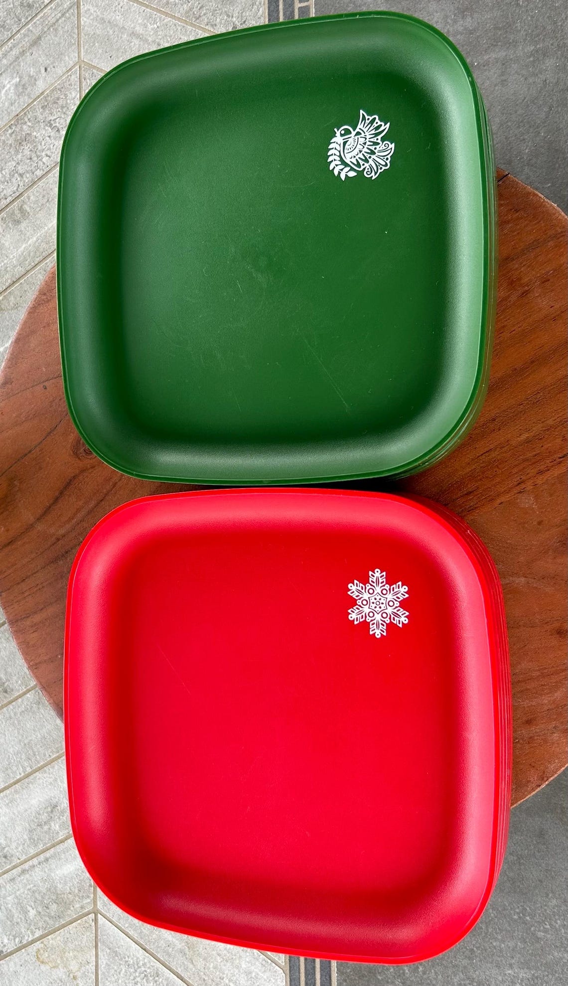 Vintage Tupperware Holiday Plate Set - Etsy