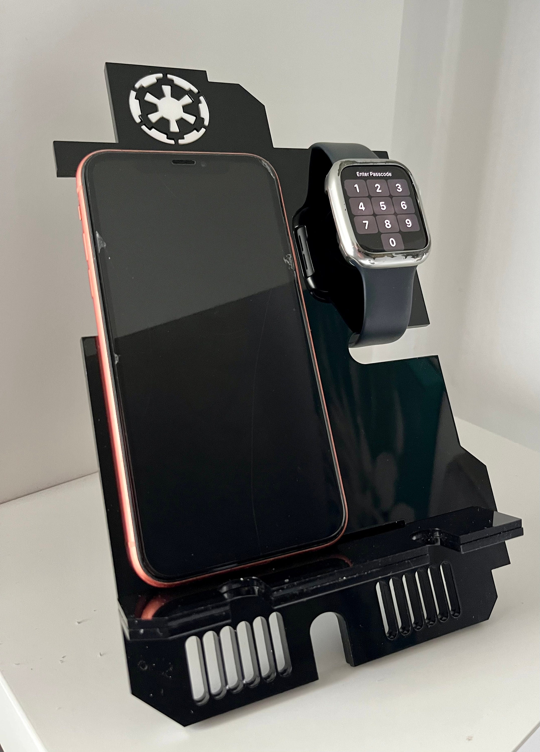 Imperial Collapsible Tech Hub - Etsy