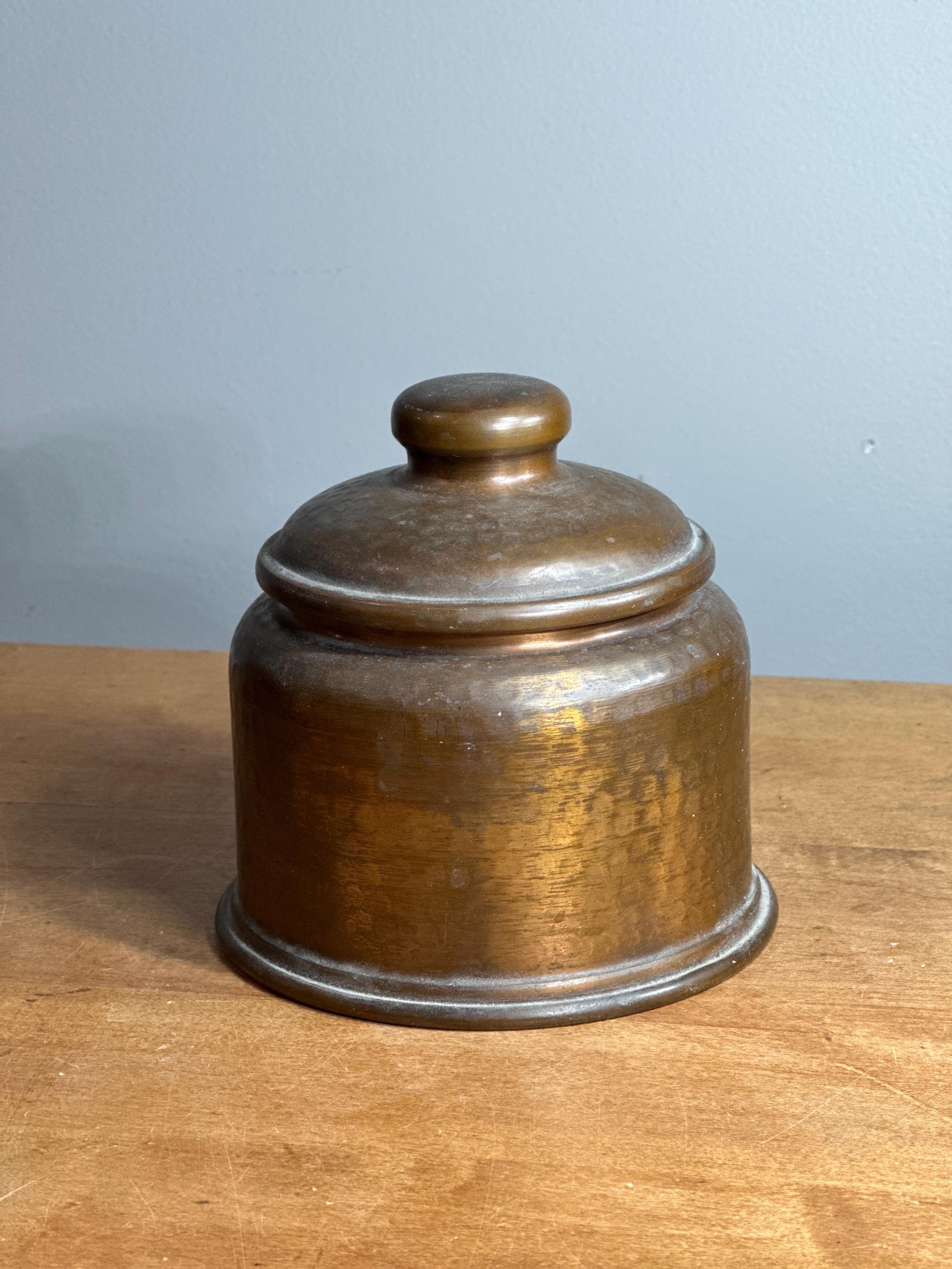 Hammered Copper Humidor ~ Handcraft by Arrow Metal New York ~ Art Deco ...