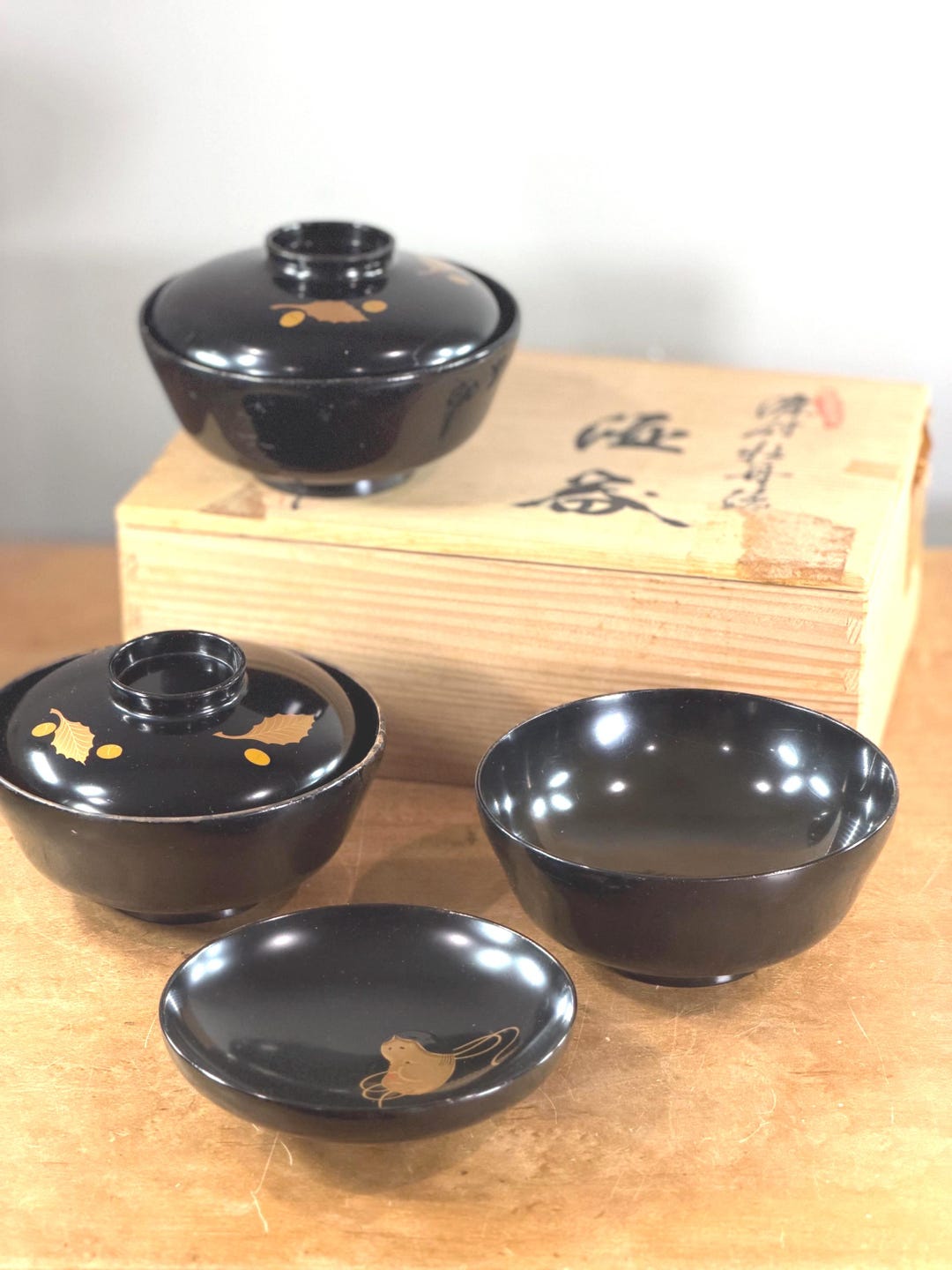 Vintage Wajima-nuri Lacquerware Black Gold Maki-e Style Miso Soup Bowl ...