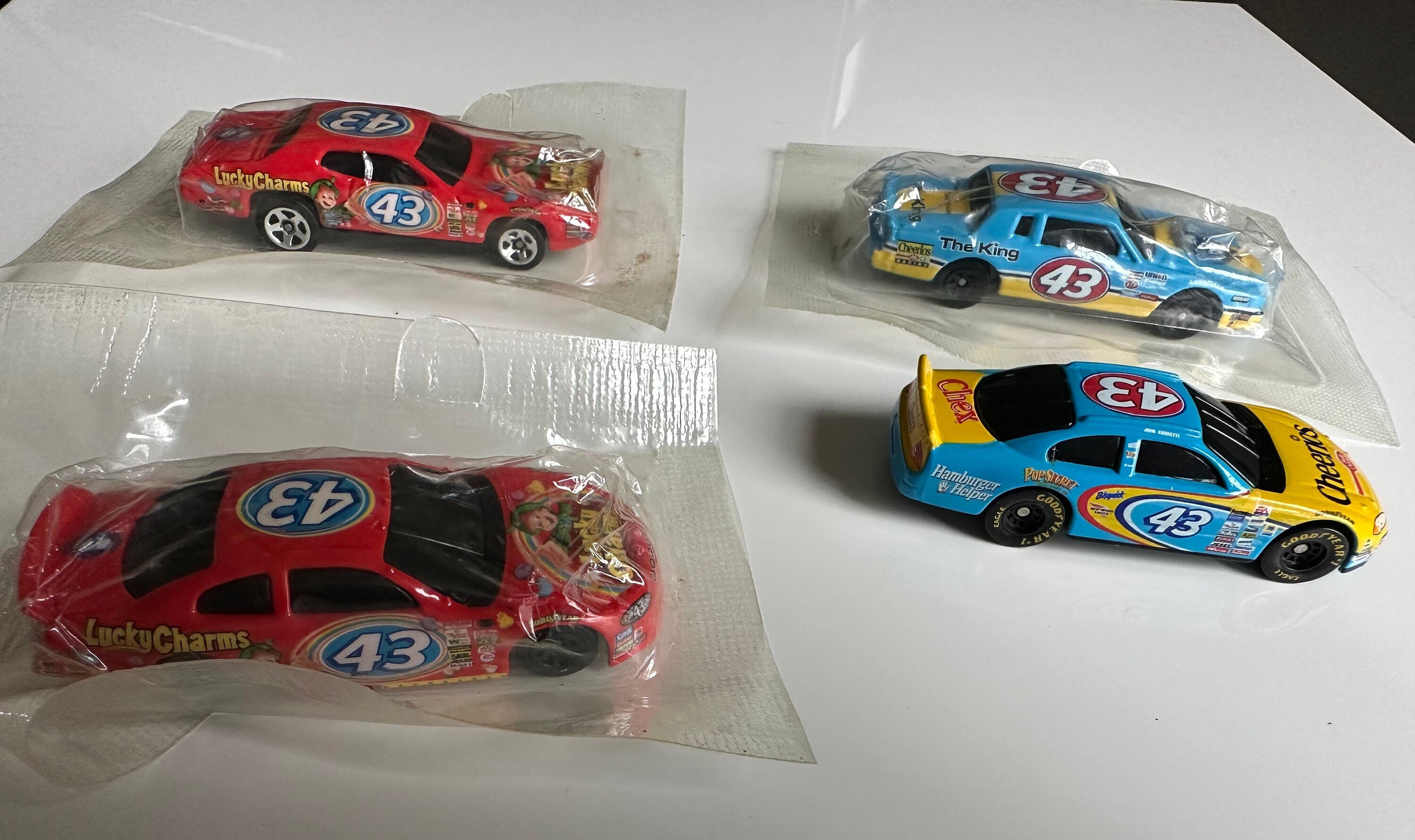 Richard Petty / HOT WHEELS / Cereal Cheerios Lucky Charms / - Etsy