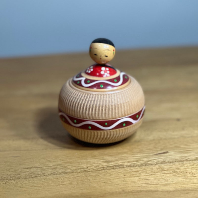 Japanese Kokeshi Box - Etsy