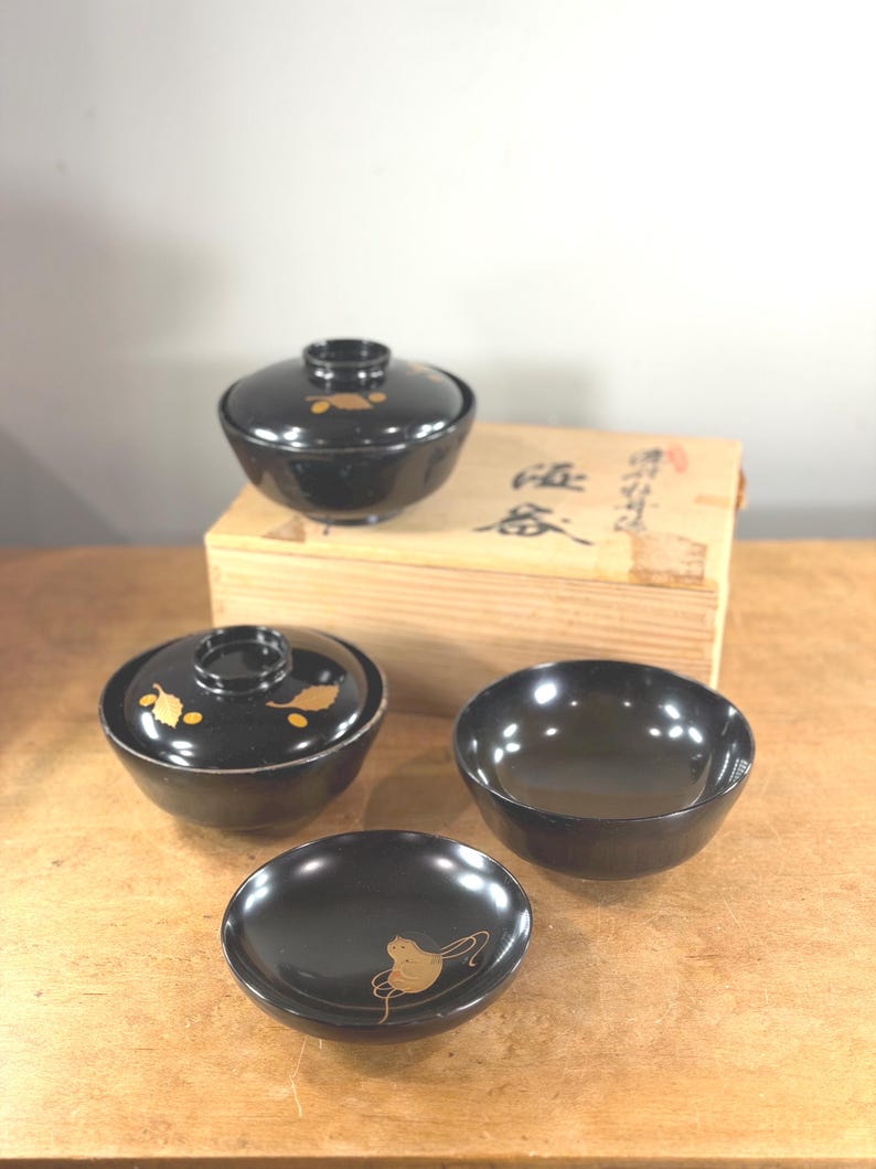 Vintage Wajima-nuri Lacquerware Black Gold Maki-e Style Miso Soup Bowl ...