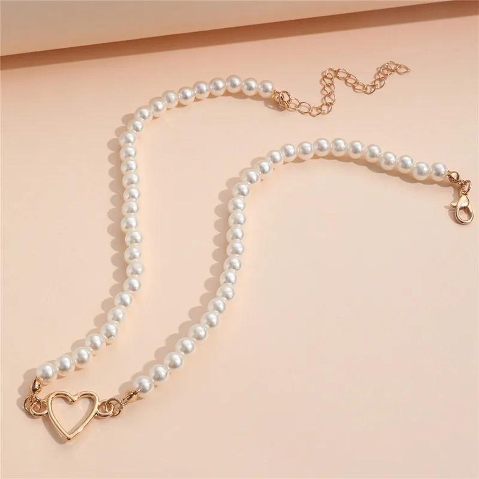 Love Heart Pearl Choker Necklace | Minimalist Gold Pendant | Trendy ...