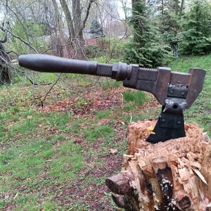 Pipe-wrench Tomahawk - Etsy