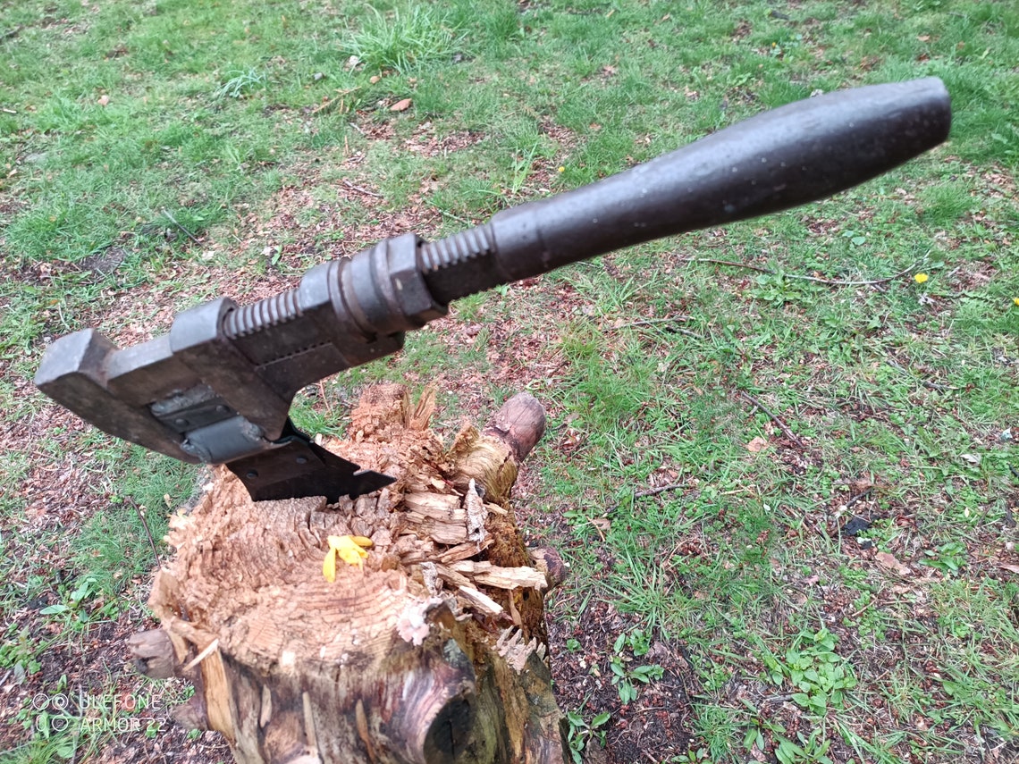 Pipe-wrench Tomahawk - Etsy
