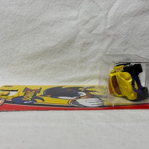 Matchbox Sonic X Volkswagen 4X4 Beetle H5969 Tails Hedgehog Yellow VW ...