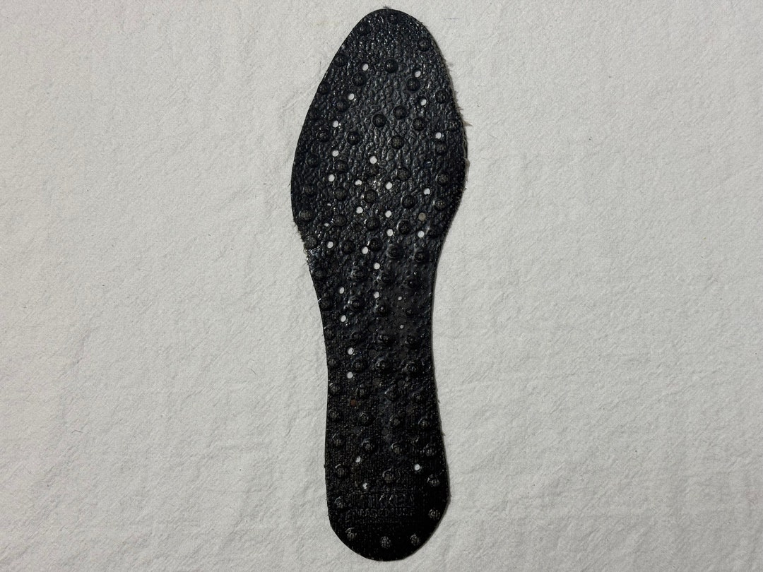 Single Left Nikken Magsteps, Small 2000, Heel Slightly Cut Used With ...