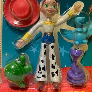 Toy Story 2 Jessie & Critters Posable Doll Figure With Hat Snake Bird ...