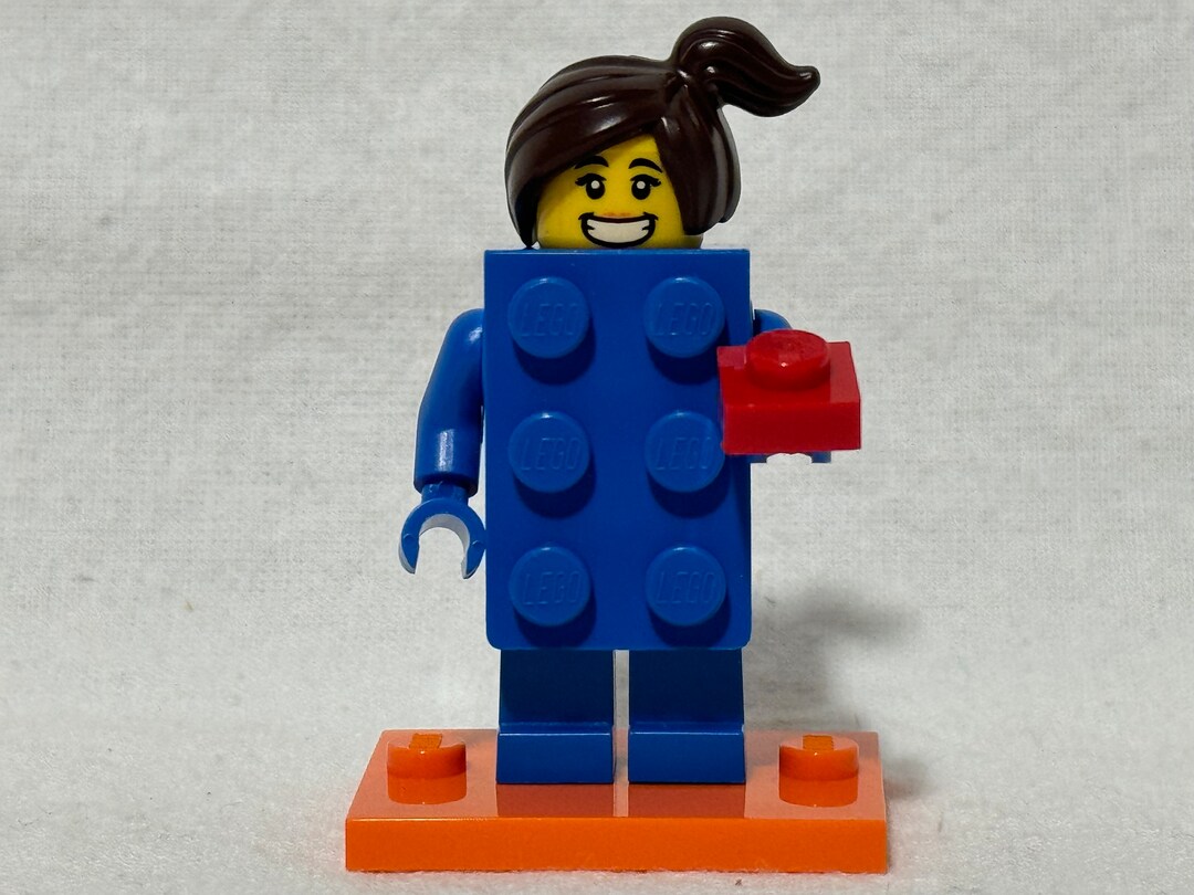 Lego Blue Brick Suit Girl Minifigure 71021-3 CMF Series 18, Retired ...